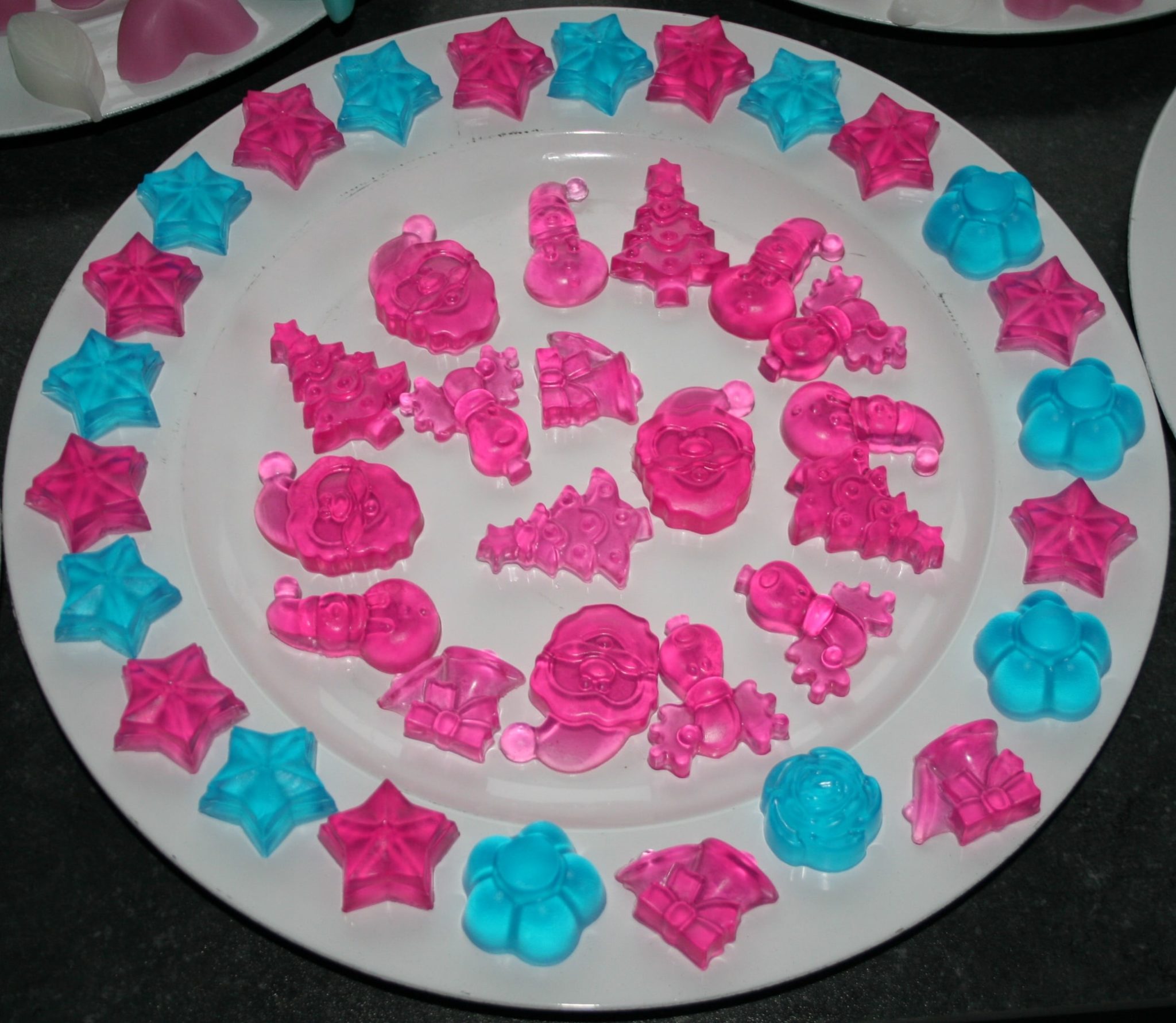 Soap colorants for pour-over soap. Mix with 4 colors each color!